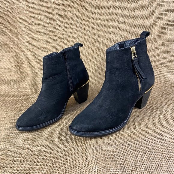 Steve Madden | Shoes | Steve Madden Booties Black Ankle Boots Nubuck ...
